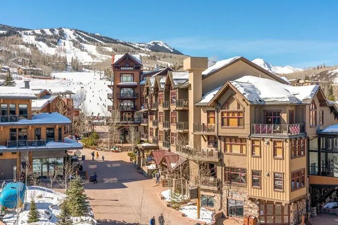 Private Transfer Denver Airport DEN to Hot Ski Resorts - Key Points