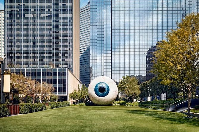 Private Transfer from Dallas Airport DFW to Dallas in Luxury Van - The Sum Up