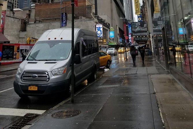 Private Transfer from JFK Airport to NYC Hotels every hour. - Key Points  