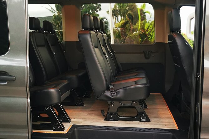 Private Transfer From Kona International Airport to Hotels in Waikoloa & Waimea - Vehicle Options and Capacity