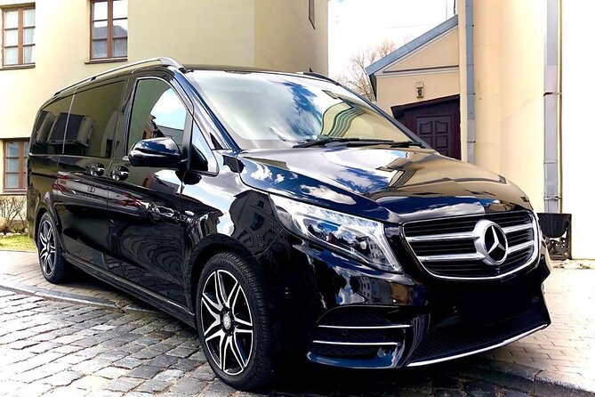 Private Transfer from Phoenix to Sky Harbor Airport PHX in Luxury Van - Key Points
