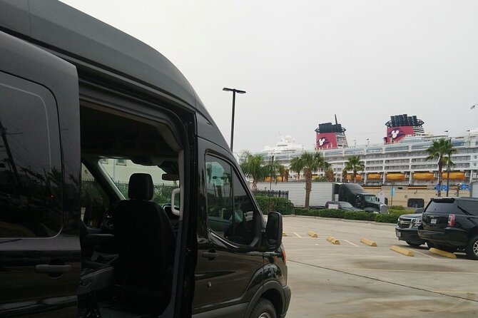 Private Transfer Galveston to IAH Airport & Houston City for 10 - FAQ