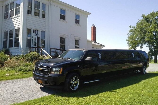 Private Transfer: Las Vegas to LAS Airport by Luxury SUV or Limousine up to 8 p - Authentic Insights from Travelers