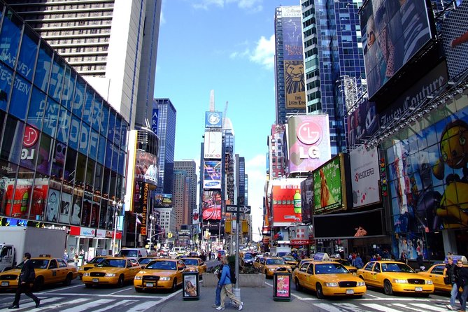 Private Transfer: New York to LaGuardia Airport LGA by Luxury SUV - Pricing and Value