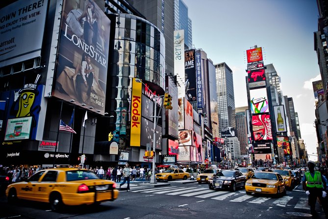 Private Transfer: New York to Newark Airport EWR by Luxury SUV - The Experience in Detail