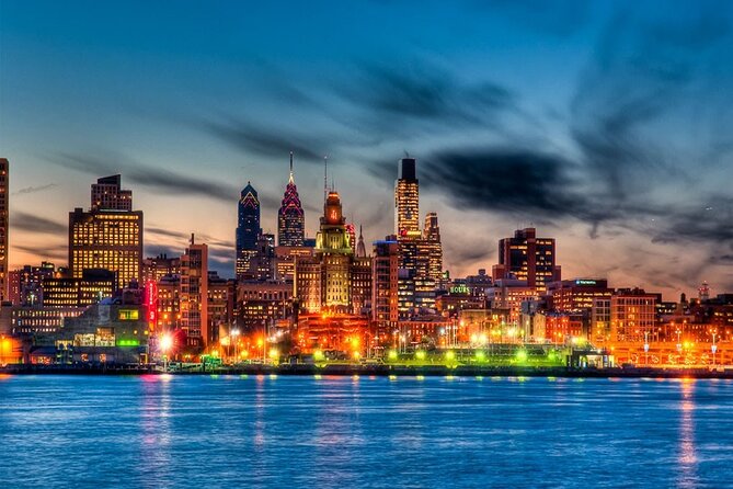 Private Transfer: Philadelphia Airport PHL to Philadelphia in Business Car - The Sum Up