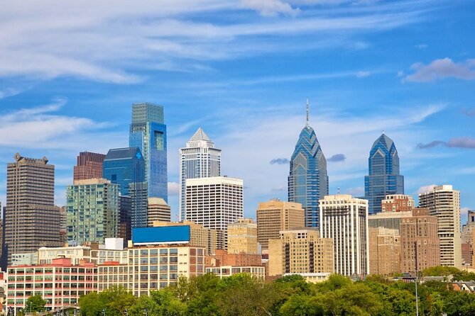 Private Transfer: Philadelphia to Philadelphia Airport PHL in in Business Car - Key Points