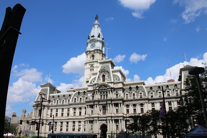 Private Transfer: Philadelphia to Philadelphia Airport PHL in in Business Car - Why Choose This Private Transfer?