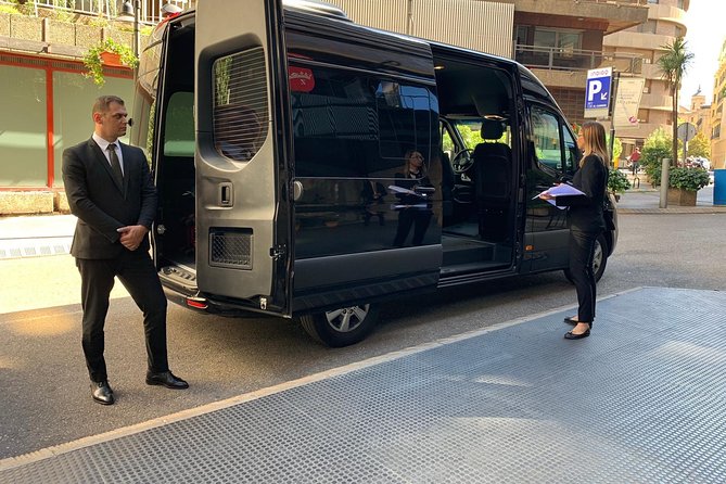 Private Transfer: San Antonio Airport to San Antonio by Sedan, SUV or Minibus - The Experience in Practice