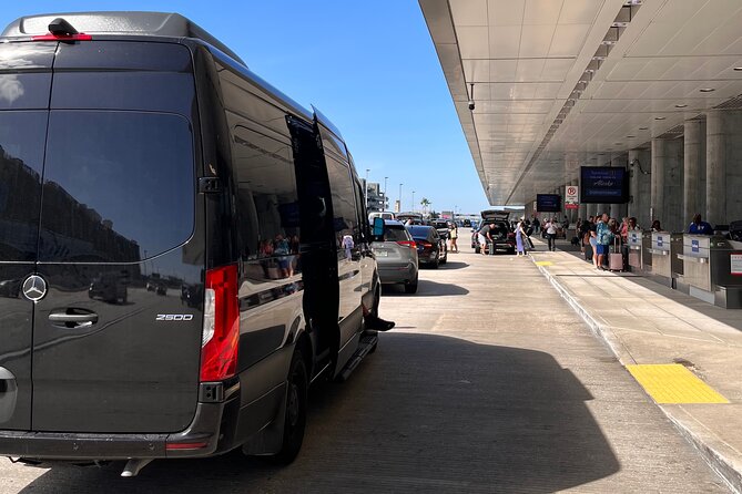Private Transfer to Fort Lauderdale Airport FLL Departures - Why Choose a Private Airport Transfer?