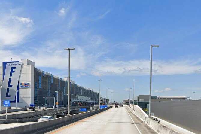 Private Transfer to Fort Lauderdale Airport FLL Departures - Pickup and Meeting Point