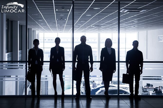 Private transfer To or Form Bethesda and Dulles International Airport - The Role of Knowledgeable Guides and Staff