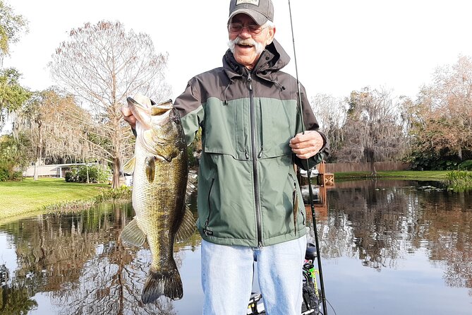 Private Trophy Bass Harris Chain of Lakes Fishing Charter - FAQ
