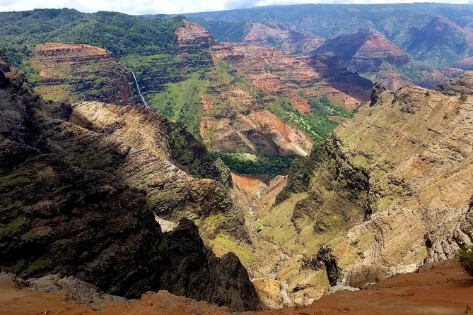 Private Waimea Canyon Tour - An In-Depth Look at the Kauai Private Tour Experience