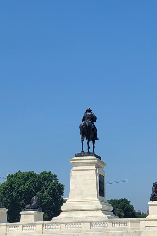 Private Washington DC Grand Tour with Changing of the Guard. - An In-Depth Look at the Washington D.C. Private Tour