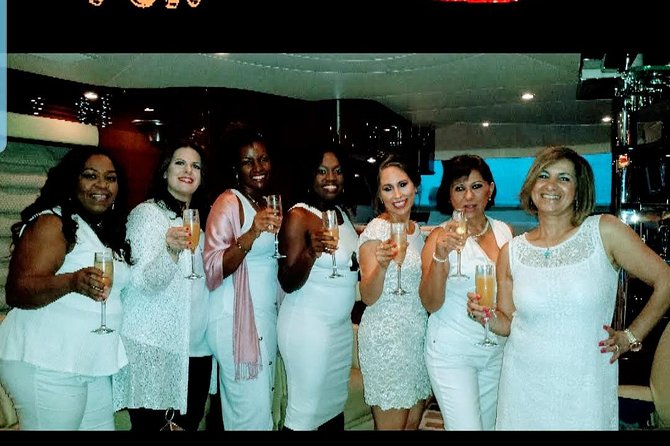 Private Yacht Cruise through Fort Lauderdale - The Experience, from Start to Finish