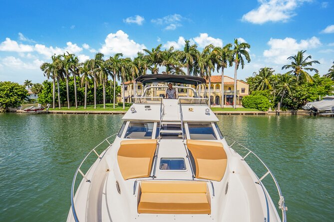 Private Yacht Tour Miami - Key Points