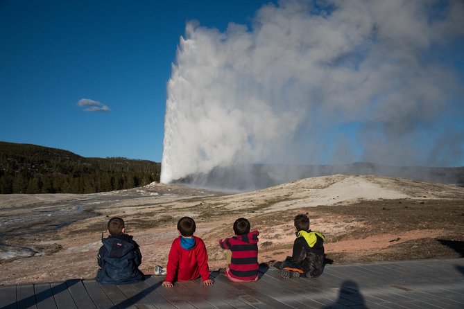 Private Yellowstone Old Faithful and Lower Loop Tour - Is It Worth the Price?