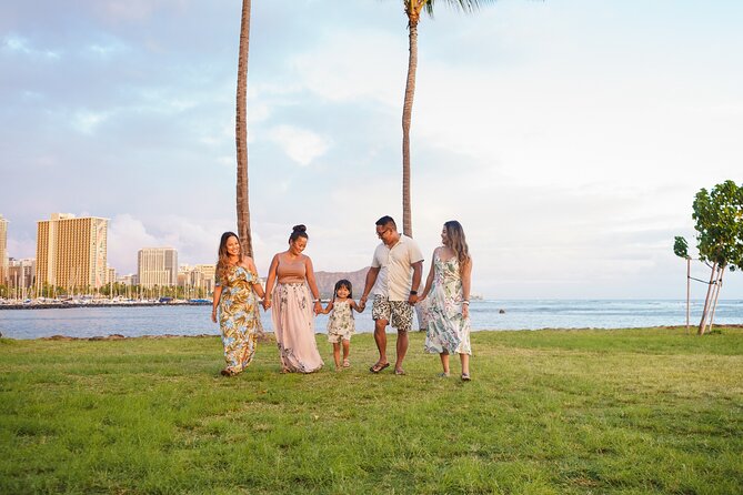 Professional Photo Shoot: Hire a Photographer in Honolulu - FAQ