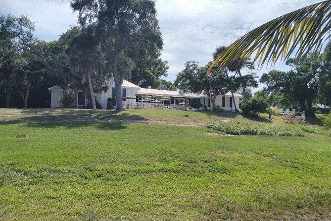 Punta Gorda/Boca Grande Beach Day Private 5hr Charter - What’s Included and What’s Not?