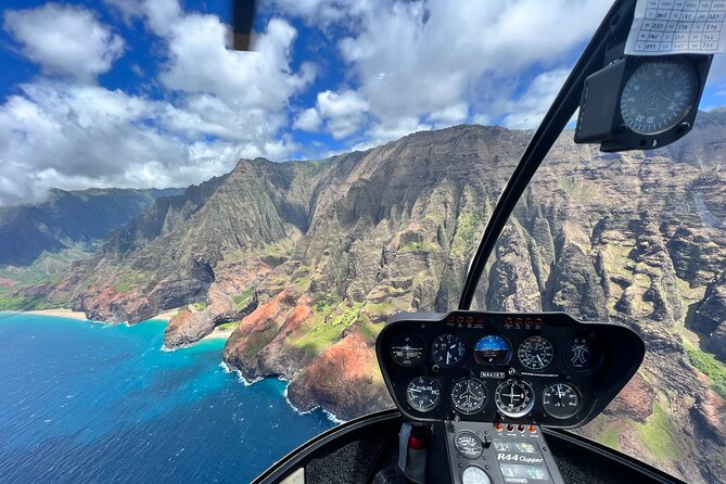 R44 Private Tour of Kauai Doors OFF - Key Points
