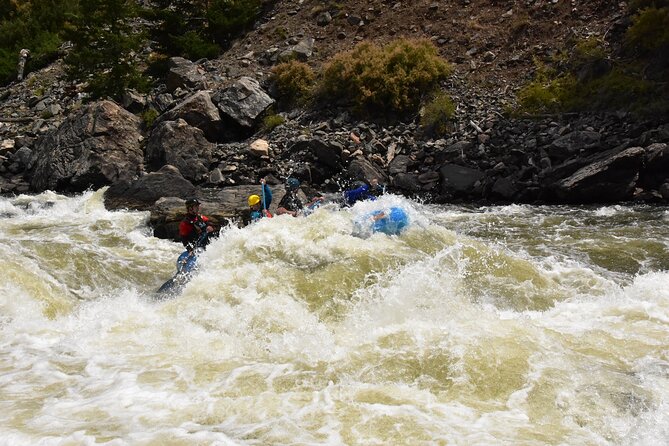 Raft through Gore Canyon- Class V Ultimate Advanced White-Water Rafting - FAQs