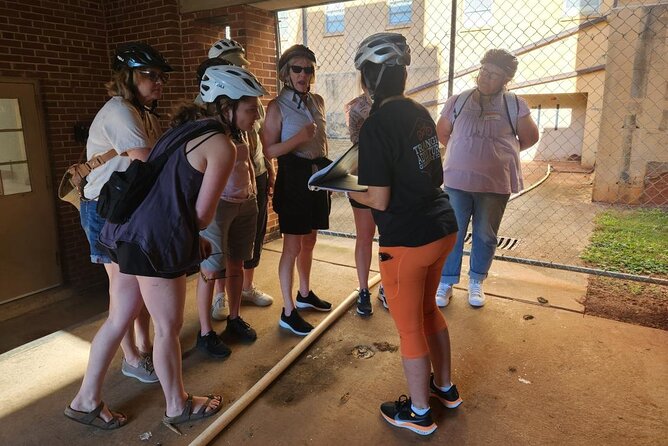 Raleigh Guided E-bike Tour: Ghosts, Mystery, Creepy History - Who Is This Tour Best For?  