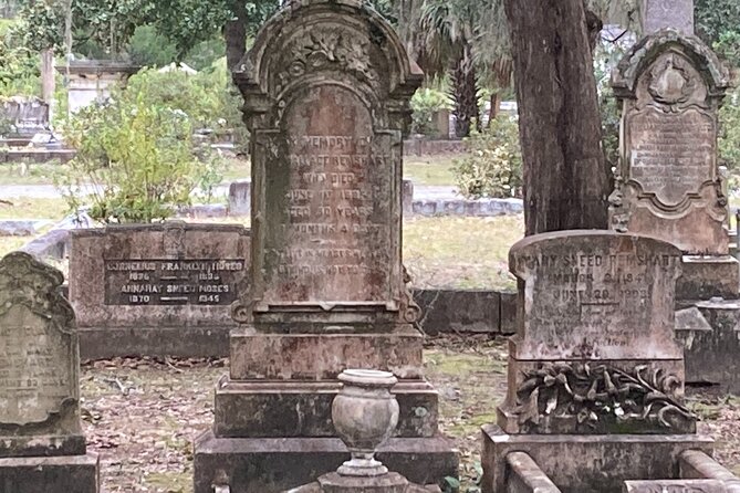 Real Savannah: History, Ghost, and True Crime Tour - Key Points
