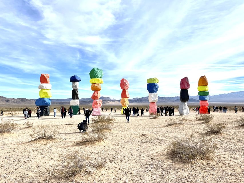 Red Rock Canyon Sign& Seven Magic Mountains Tour - Who Is This Tour Best For?