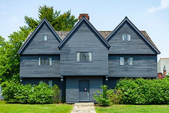 Requiem for Salem Walking Ghost Tour - FAQs