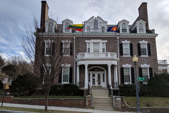 Residences of the Presidentses Walking Tour: Dupont & Kalorama - Who Should Consider This Experience?