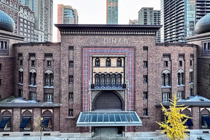 Retro River North Walking Tour - The Experience: What You Can Expect