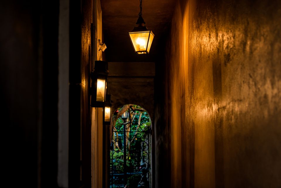 REV Walks - History Walking Tour - Exploring the Itinerary: What You Can Expect