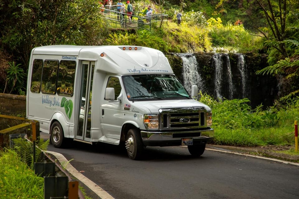 Road to Hana: Professional Guide, Food, Swimming, Waterfalls - Itinerary Breakdown: What to Expect