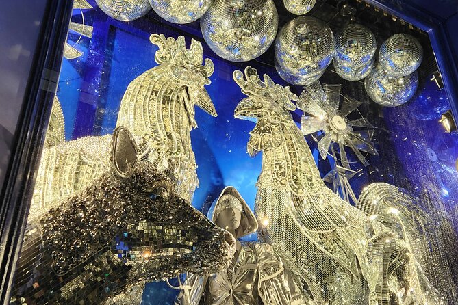 Romantic Christmas Mystery of a Lost Lover in NYC - Key Points