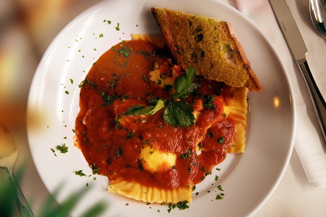 Romantic Italian Date Night in NYC - Who Will Love This Experience?