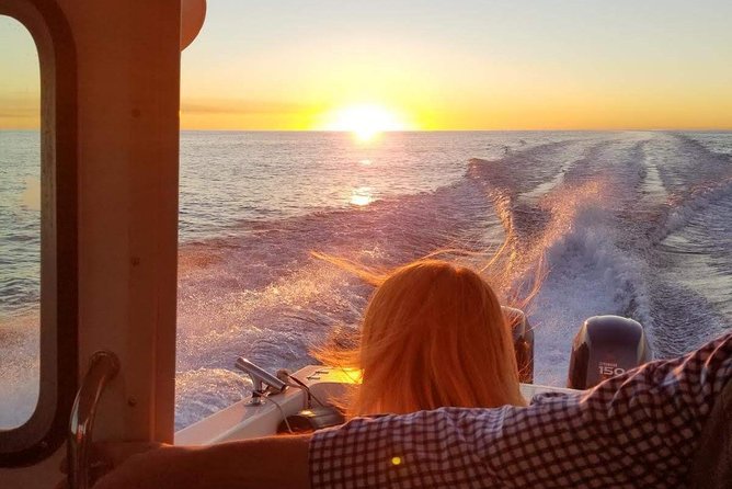 Romantic Wine and Cheese Boat Tower Cruise - Key Points