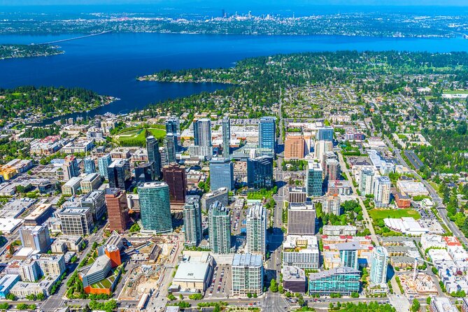 Round Trip Private Transfer SEA Airport to Seattle City Bellevue - An In-Depth Look at the Transfer Experience