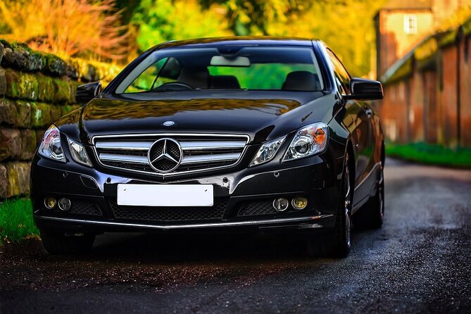Roundtrip Private Airport Transfer Las Vegas (LAS) to Downtown - Key Points