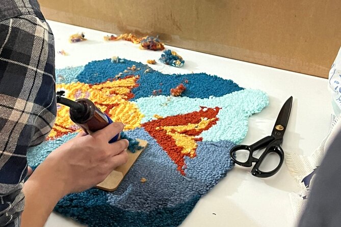 Rug Tufting Workshop - Practical Details and Tips