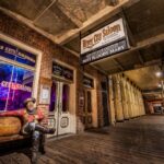 Sacramento: Gunslingers Ghosts and Ghouls Walking Tour - The Experience: What It Feels Like
