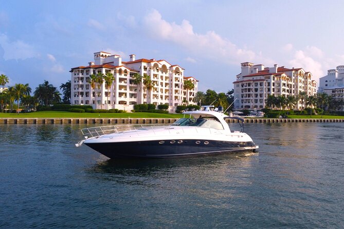 Sail The DREAM Boat From South Beach - The Departure Point and Accessibility