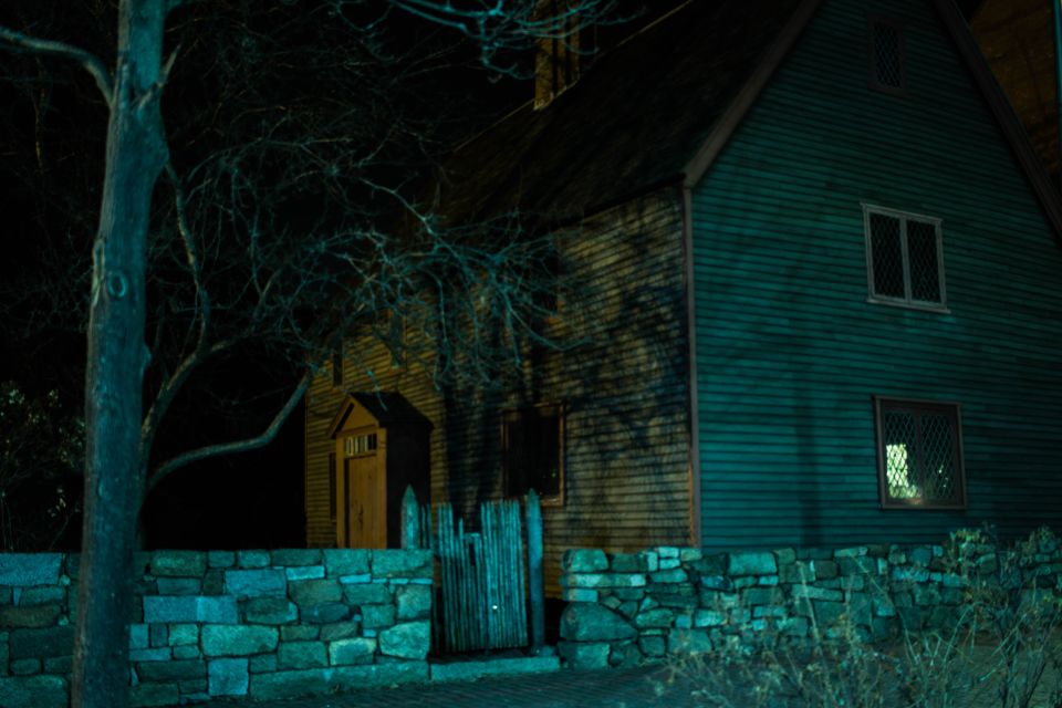 Salem: Boos and Brews Haunted Pub Crawl - Who Will Love This Tour?