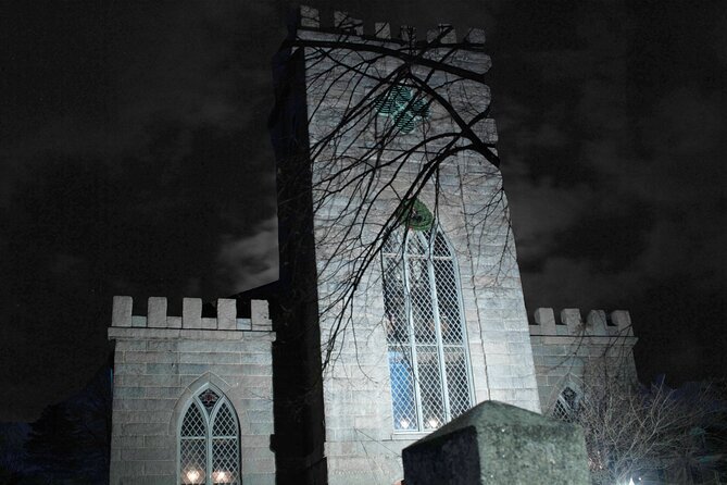 Salem Booze and Brews Haunted Pub Crawl by US Ghost Adventures - Authentic Reviews and Experiences