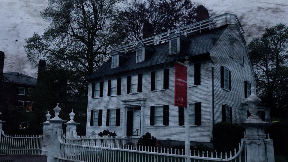 Salem: Haunted Footsteps Ghost Tour - Key Points