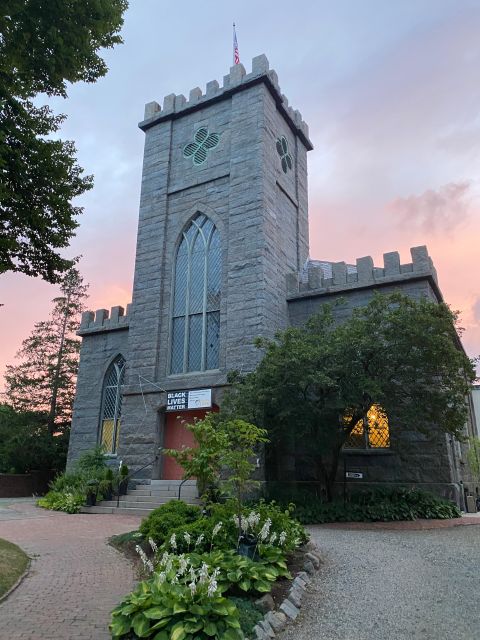 Salem, MA: History and Hauntings Guided Walking Tour - A Deep Dive into the Tour Experience