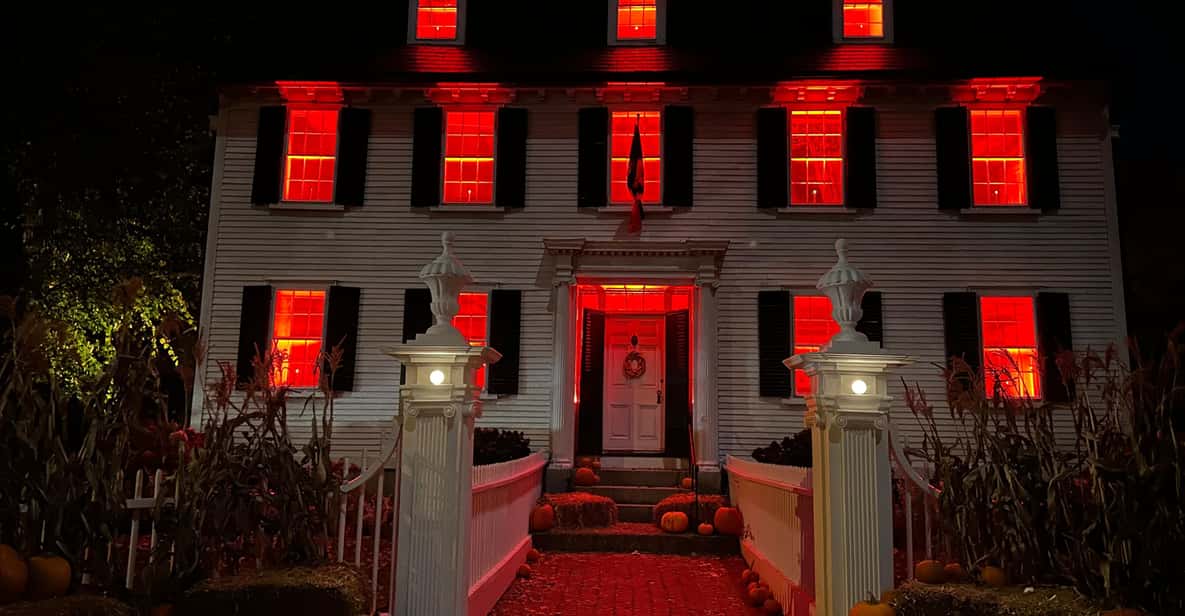 Salem, MA: Hocus Pocus Movie Guided Walking Tour - Visiting the Movie Sites