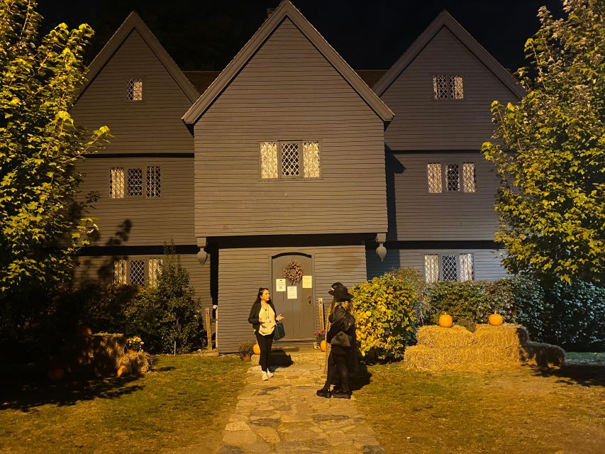 Salem: Psychic Bewitched Tour With Tarot Reading - Who Will Love This Tour?
