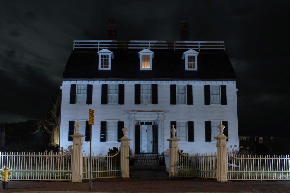 Salem: Secrets of Salem Hidden History Walking Tour - What Makes This Tour Stand Out