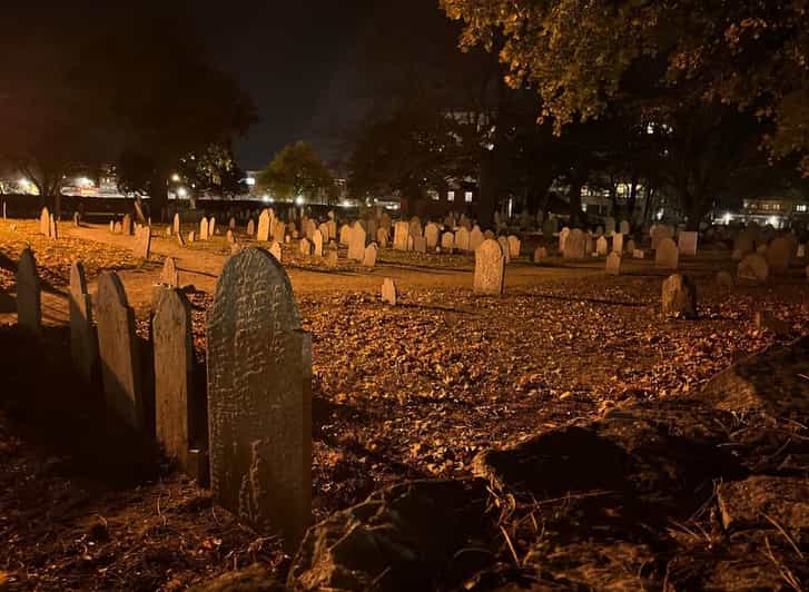 Salem: Specters and Apparitions Ghost Hunting Tour - A Detailed Look at the Salem Ghost Hunting Tour